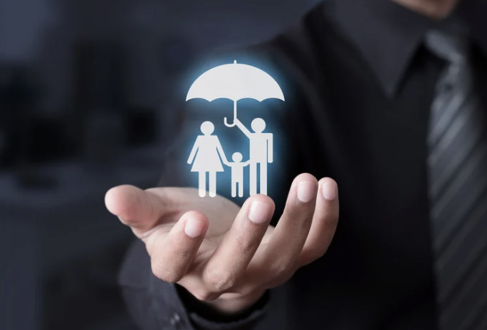 When to Add Umbrella Insurance to Your Financial Plan - Safeside Insurance